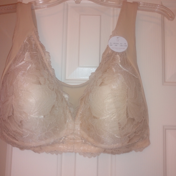 Lucy Breeze | Intimates & Sleepwear | Lucy Breeze Bra 53 | Poshmark